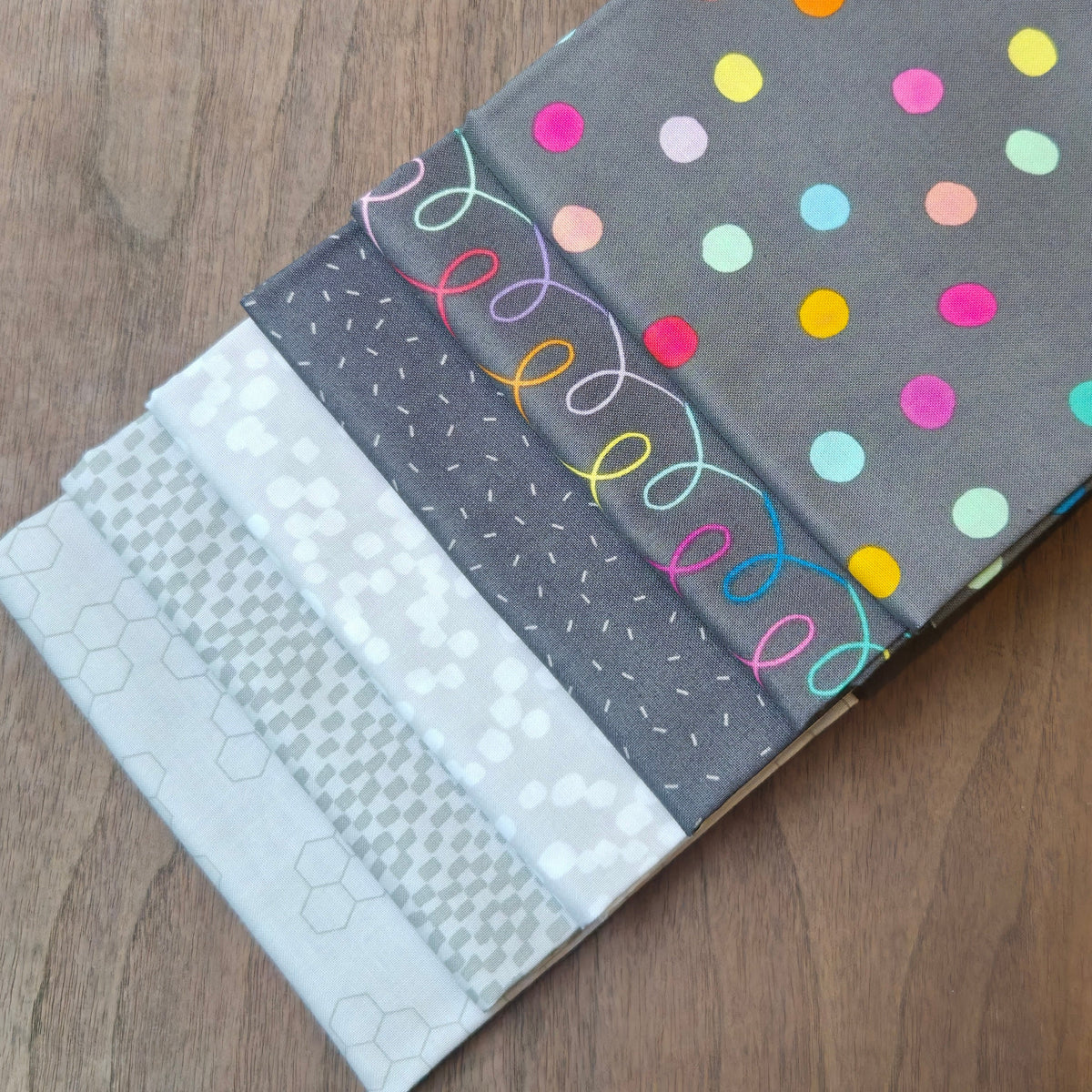 Dewfall Fat Quarter Pack - 6pcs – The Cloth Shop