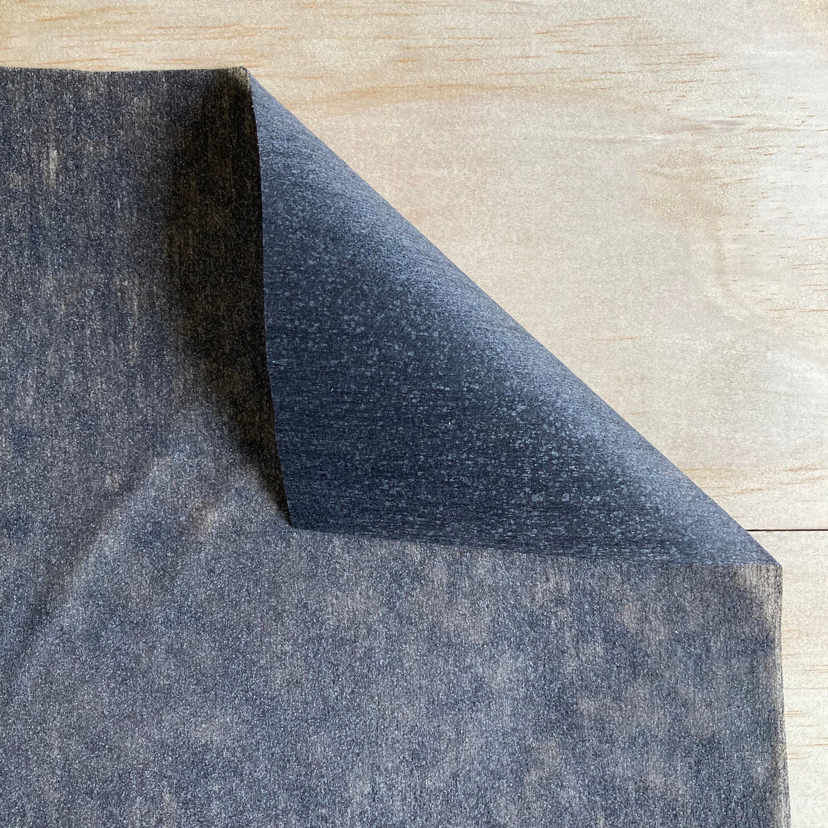 Pellon Easy-Shaper ES114 Fusible Interfacing: Various Colors - 1 meter ...